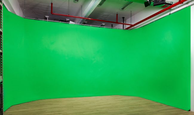 Corporate Video Production & Filming in Singapore | Vivid Snaps