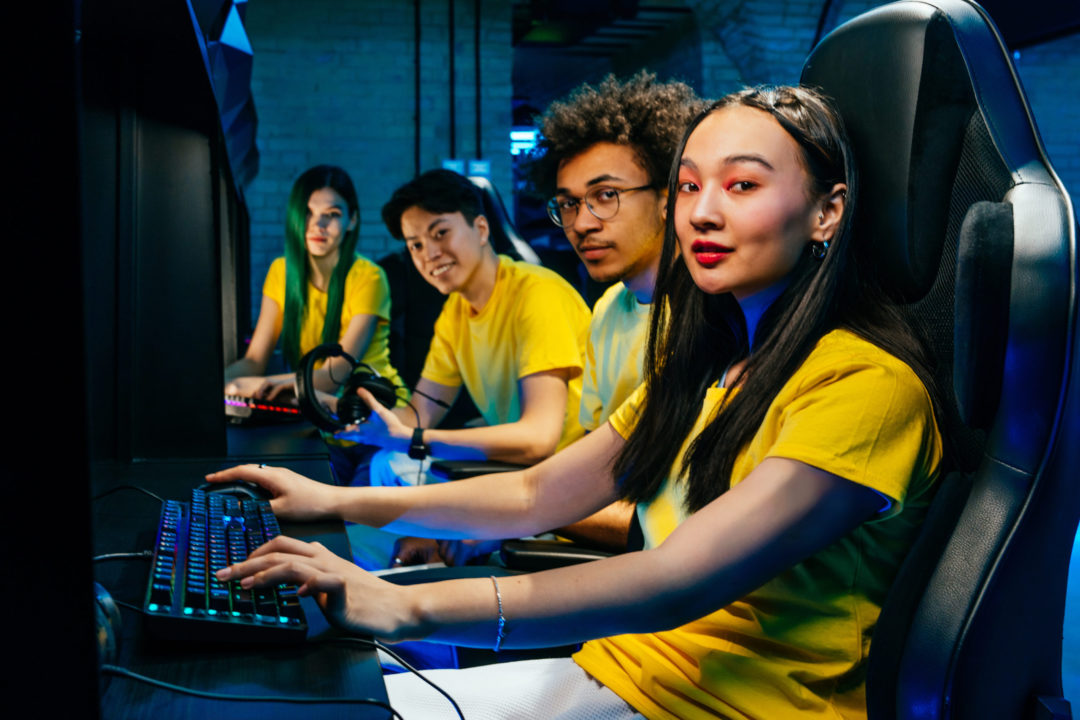 Esports Live Stream & Creative Video Production - Vivid Snaps Video ...